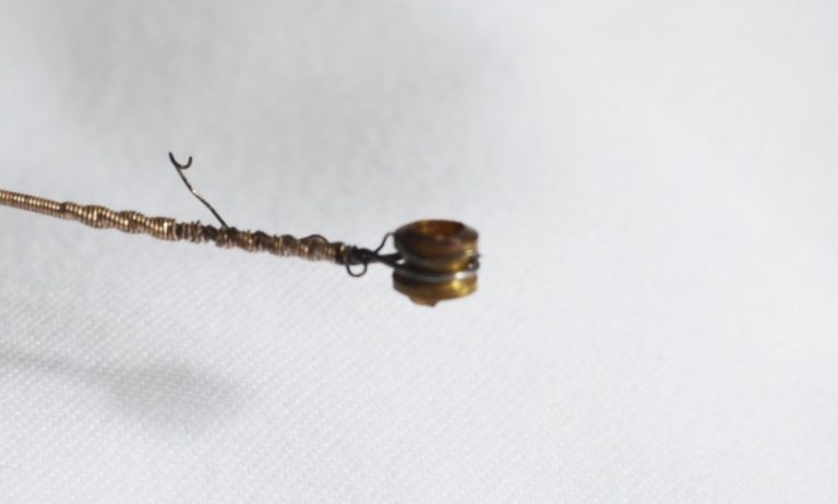 How to Restring and Tie Ukulele Strings + Which Knots to Use – Fret Expert