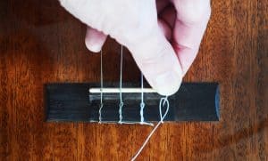 How to Restring and Tie Ukulele Strings + Which Knots to Use – Fret Expert
