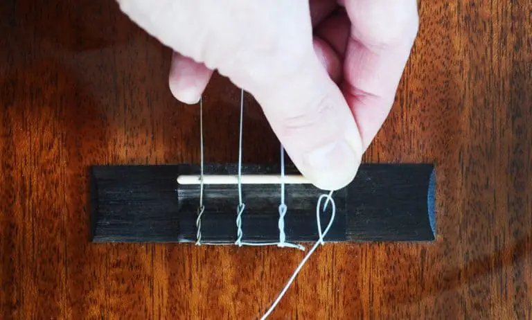 How to Restring and Tie Ukulele Strings + Which Knots to Use – Fret Expert