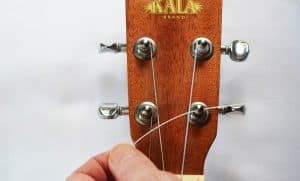 How to Restring and Tie Ukulele Strings + Which Knots to Use – Fret Expert