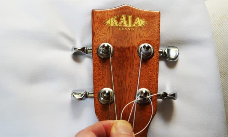 How to Restring and Tie Ukulele Strings + Which Knots to Use – Fret Expert